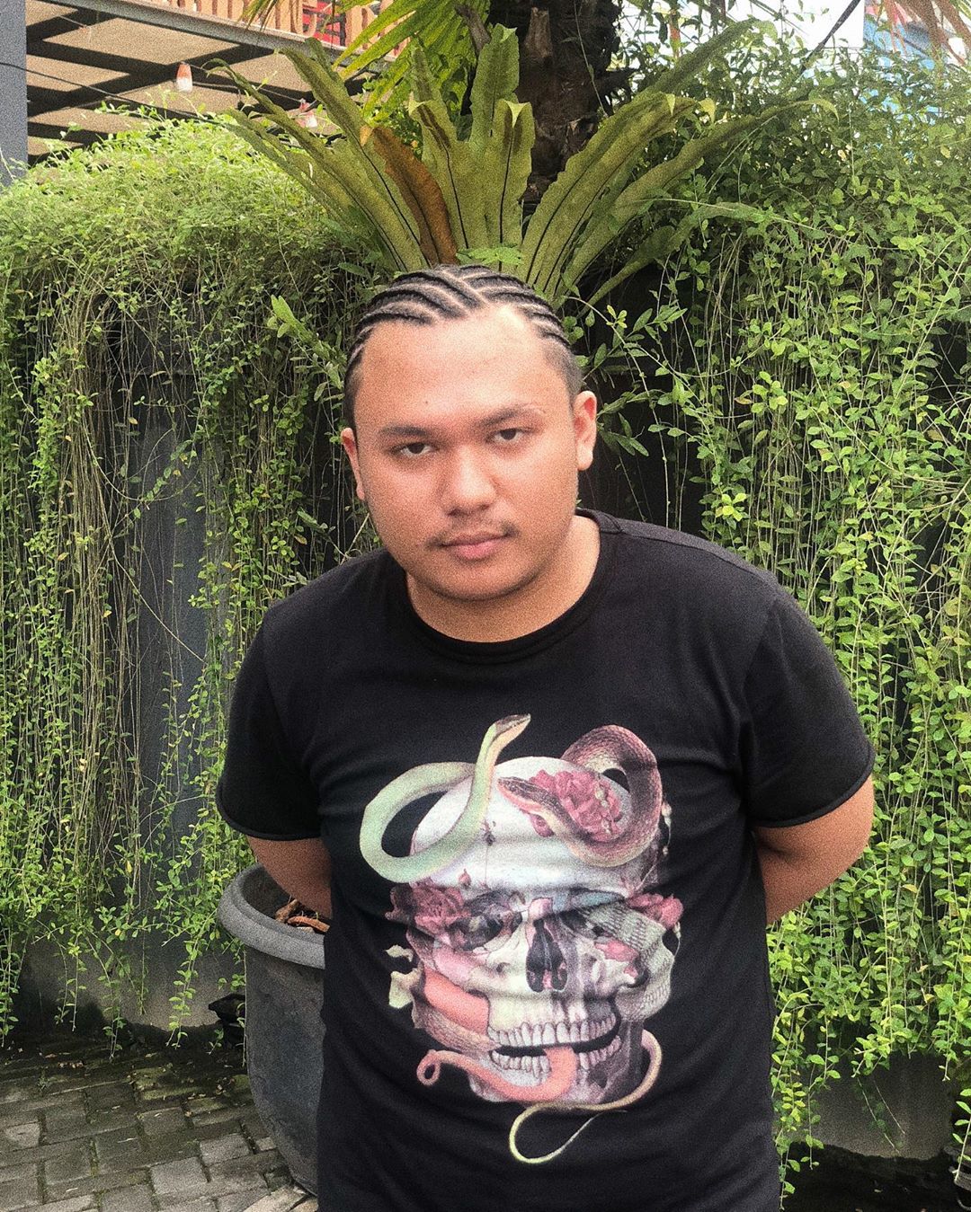 Jadi Sopir Ojol hingga Penjaga Kantin, Begini Kehidupan Keanu Sebelum ...