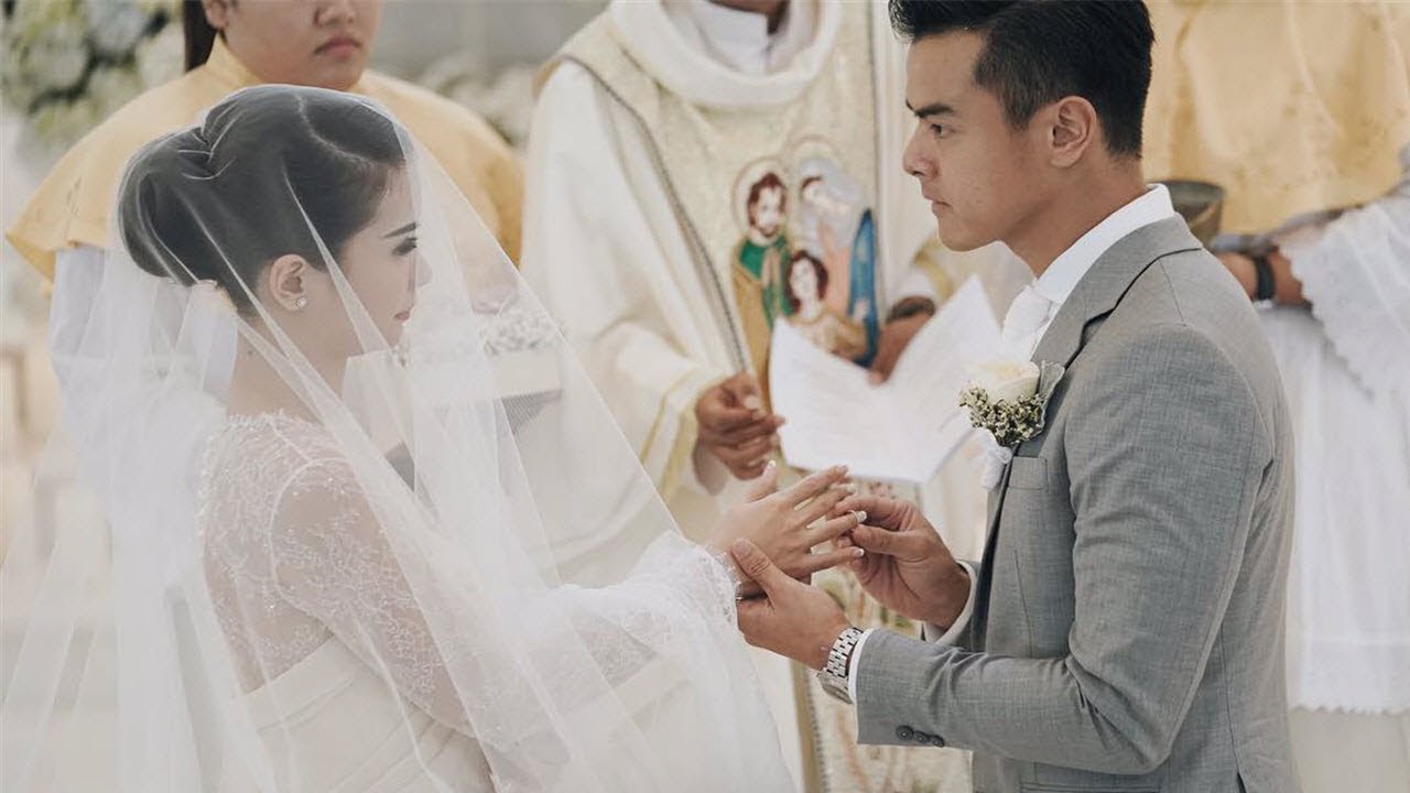 6 Isi Janji Nikah Artis Paling Romantis. Komplet, dari yang Kocak ...