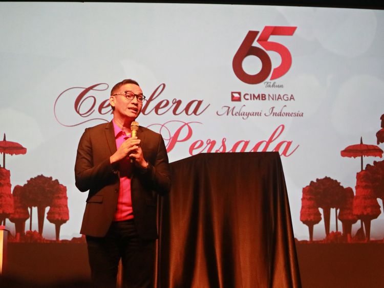 Terus Melayani Indonesia di Usia 65 Tahun, CIMB Niaga Bikin Persembahan ...