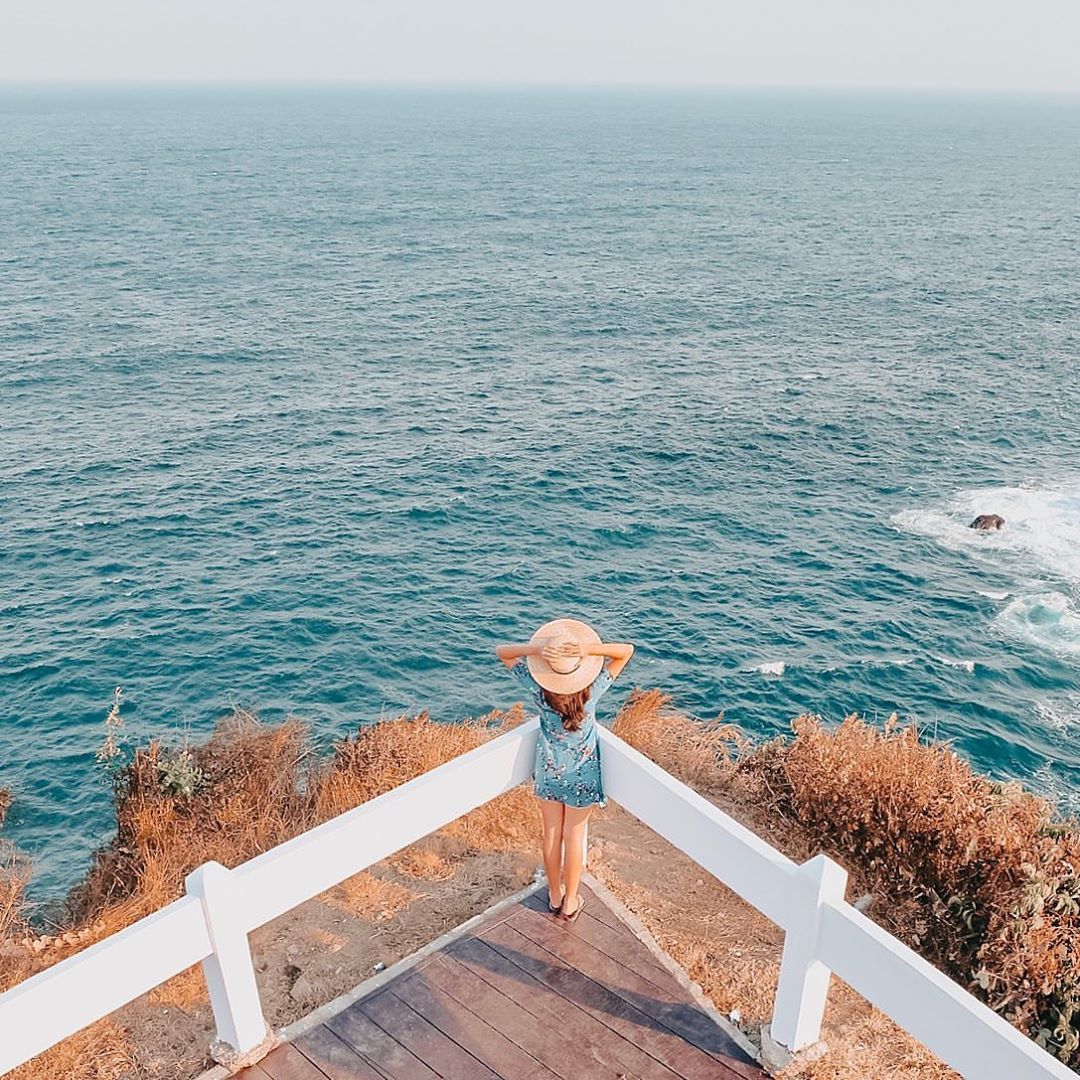 Eksotisnya Pantai Papuma di Pesisir Jember. Pantai Pasir Putih dengan ...
