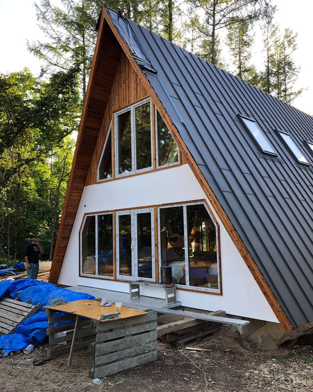 Mengintip Bagian dalam Rumah A-Frame, yang dari Luar Cuma Kelihatan ...