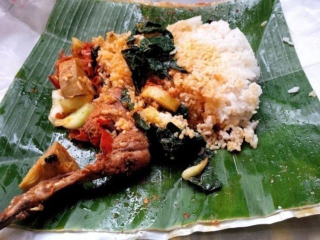 Menguak Misteri Terbesar Abad Ini: Kenapa Makanan yang Dibungkus Tak ...
