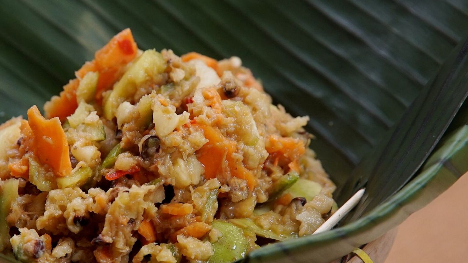 10 Rujak Unik Asli Indonesia. Nggak Melulu Mangga atau Pepaya Muda ...