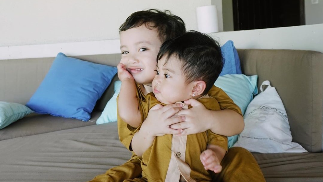 Melihat Betapa Manisnya Hubungan Kakak Adik antara Xabiru dan Chava ...