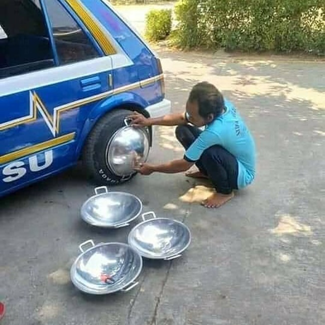 11 Jenis Velg Mobil Super Aneh. Nggak Paham Lagi Pemiliknya Mau ...