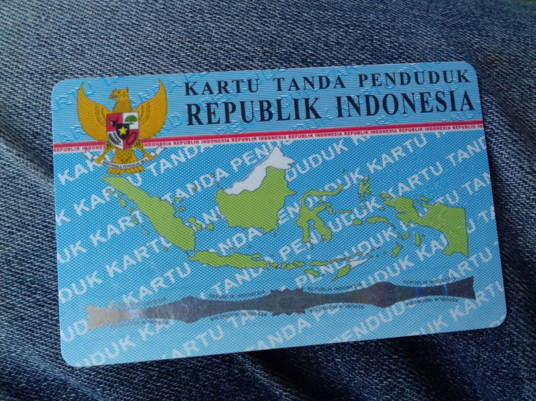 Sederet Perubahan KTP dari Waktu ke Waktu. Zaman Dulu, Ukurannya Bisa ...