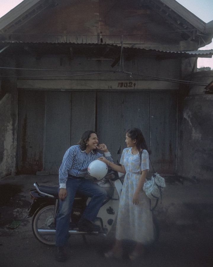 Uniknya 7+ Ide Pre-wedding Tema Vintage ala Album Foto Jadul. Pas Buat ...