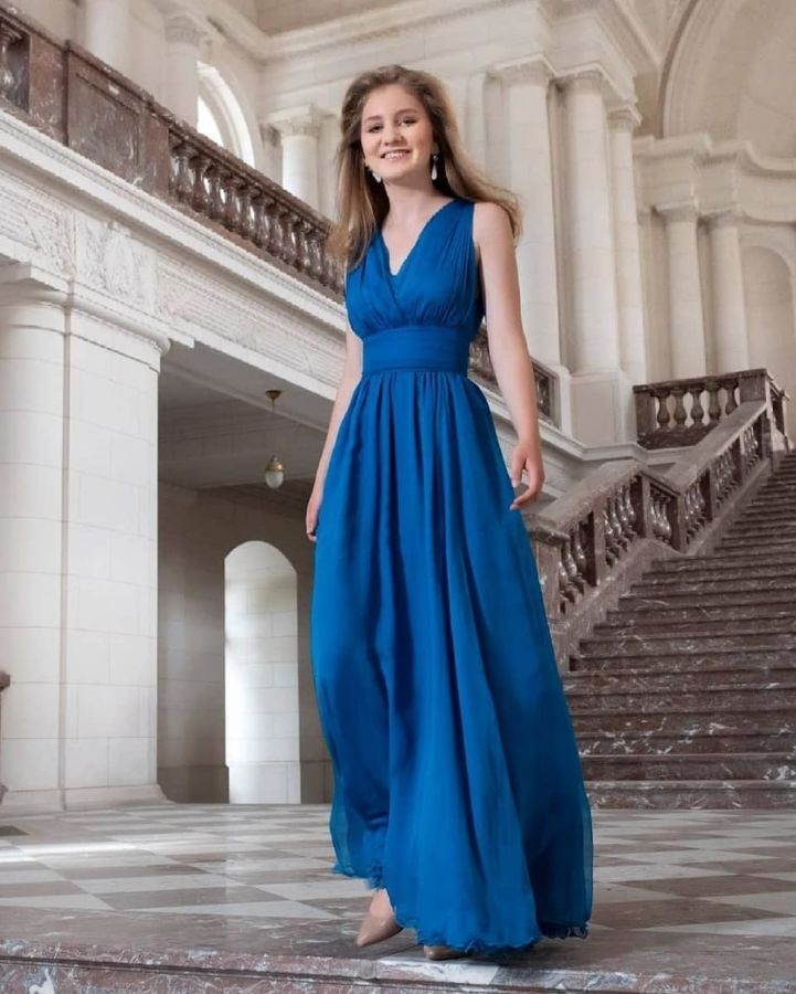 Potret Stylish 9 Putri dari Berbagai Kerajaan di Dunia. Gayanya ...