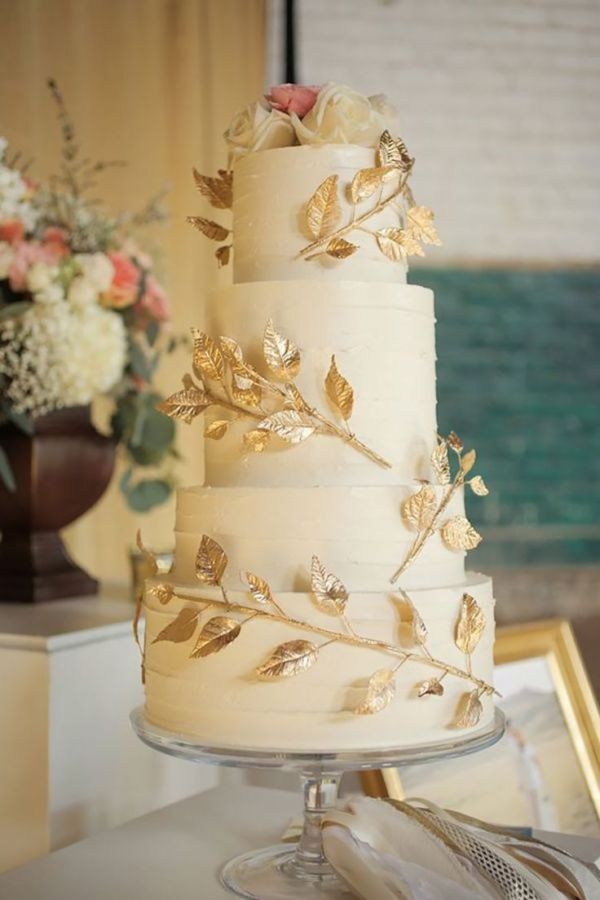 8 Wedding Cake dengan Detail Emas untuk Pesta Pernikahan yang Elegan ...