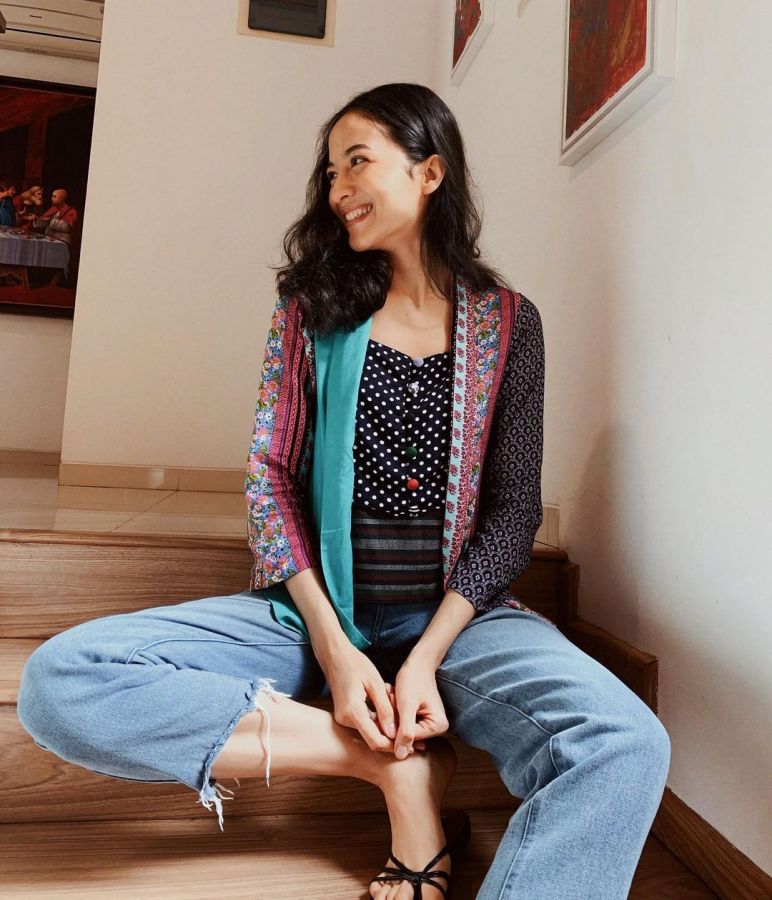 8 Ide Padu Padan Kebaya untuk Gaya Kasual ala Selebritas