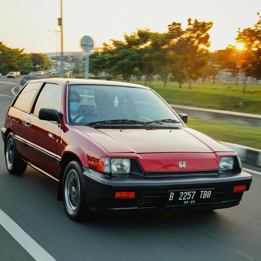 10 Artis yang Hobi Koleksi Mobil Klasik. Butuh Perawatan Ekstra!