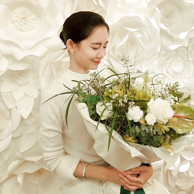 7 Gaya Rambut Spiky Top Knot ala Seleb Korea. Lagi Ngetren!