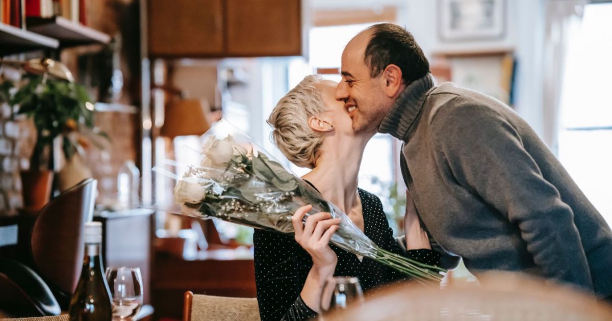 Ini Deretan Film yang Cocok Ditonton Bareng Pacar di Hari Valentine ...