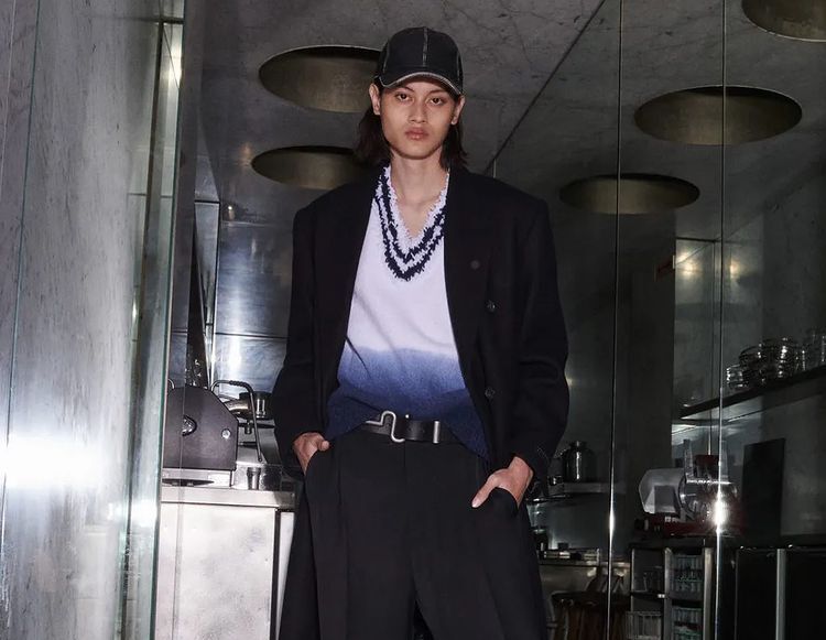 Profil Riza Rama, Model Indonesia yang Melenggang di PFW 2022