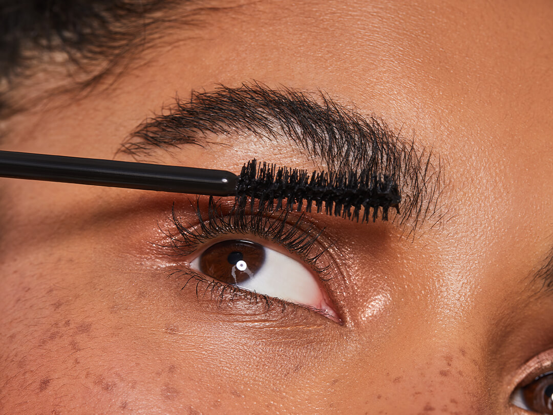 Tutorial Clean Makeup Look yang Viral di TikTok