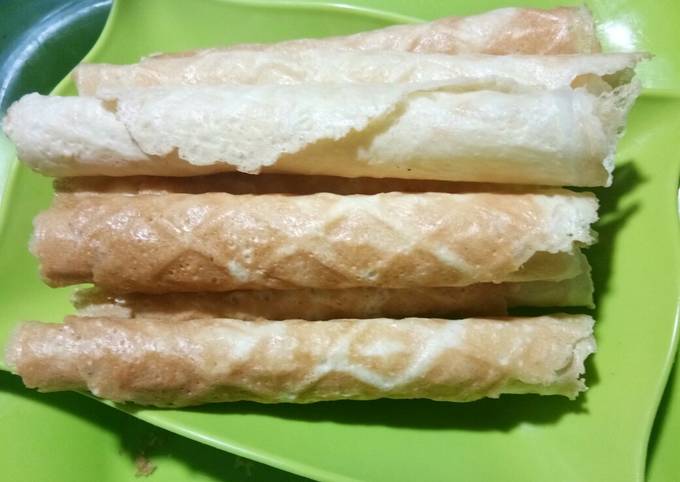 Resep Kue Semprong Renyah yang Praktis. Bisa Pakai Teflon!