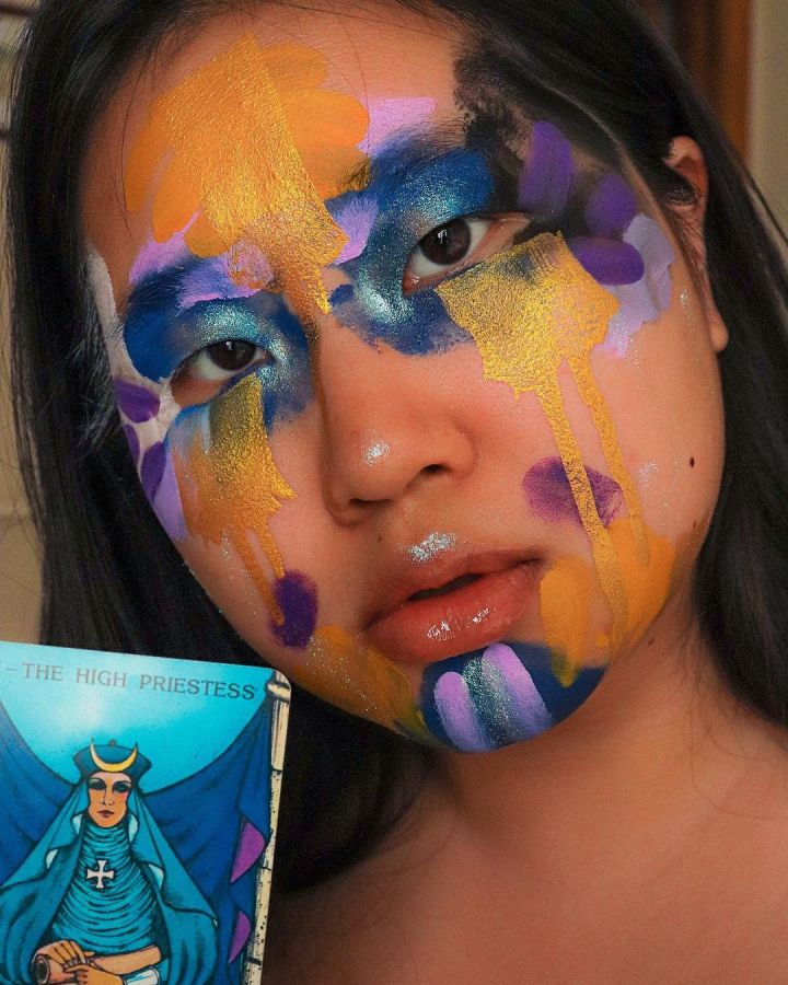 9 Potret Makeup Unik dari Tetesan Cat Wajah ala MUA @sunshinethebee ...