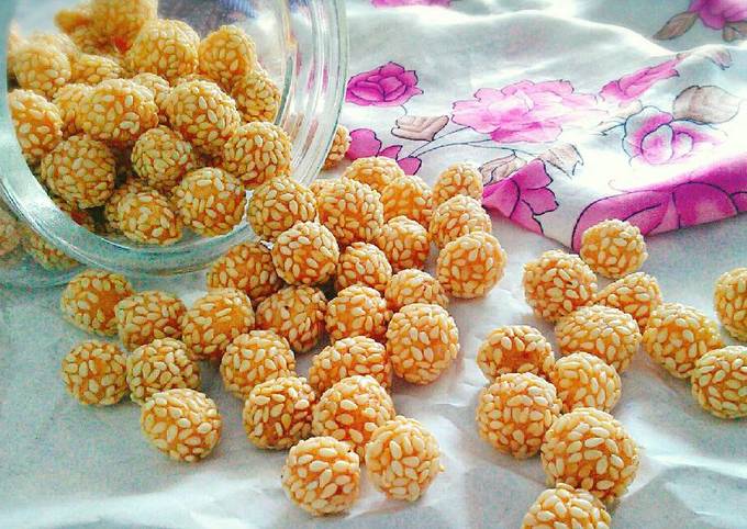 Cara Membuat Kue Keciput Lezat dan Super Renyah