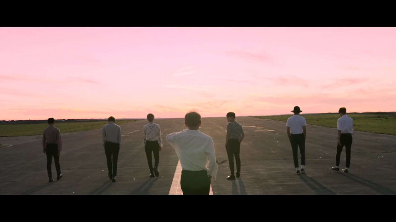 10 Lirik Lagu BTS yang Cocok Balikin Semangatmu Ketika Mengejar Impian ...