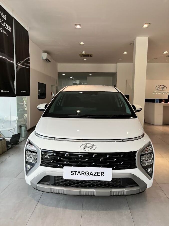Test Drive Hyundai Stargazer Mobil Nyaman untuk Keluarga