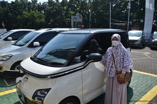 Wuling Air Ev Wujudkan Gaya Hidup Eco Living, Cocok Buat Keluarga Masa Kini