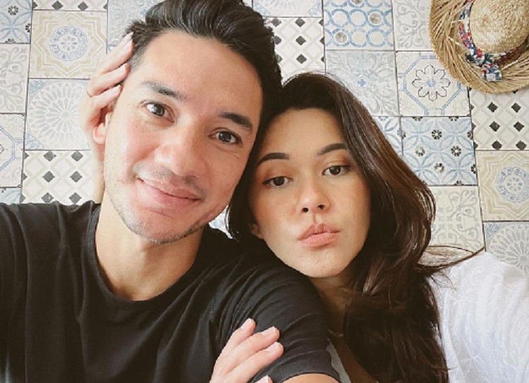 5 Pasangan ini Punya Gaya Parenting yang Menarik untuk Ditiru