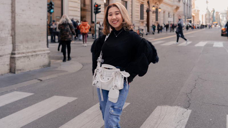 Viral Kiky Saputri Curhat Soal Mertua Berobat Ke Luar Negeri, Tuai Pro ...