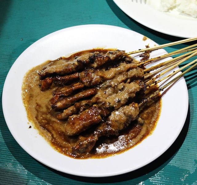 7 Kuliner Sate Jogja yang Wajib Dikunjungi Saat Berwisata!